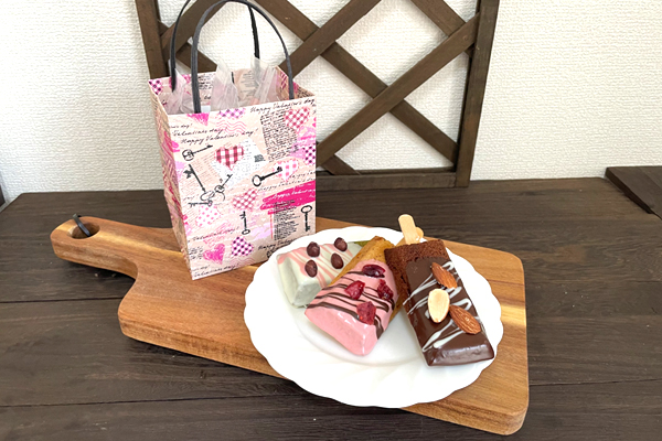 バレンタインフィナンシェバー｜横須賀土産に横須賀シフォン